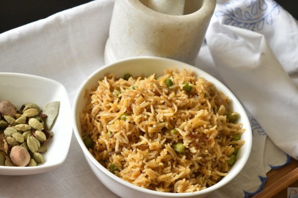 मटर पुलाव बनाने की विधि/ रेसिपी Matar Pulao Recipe - पारूल के स्वादिष्ट ...